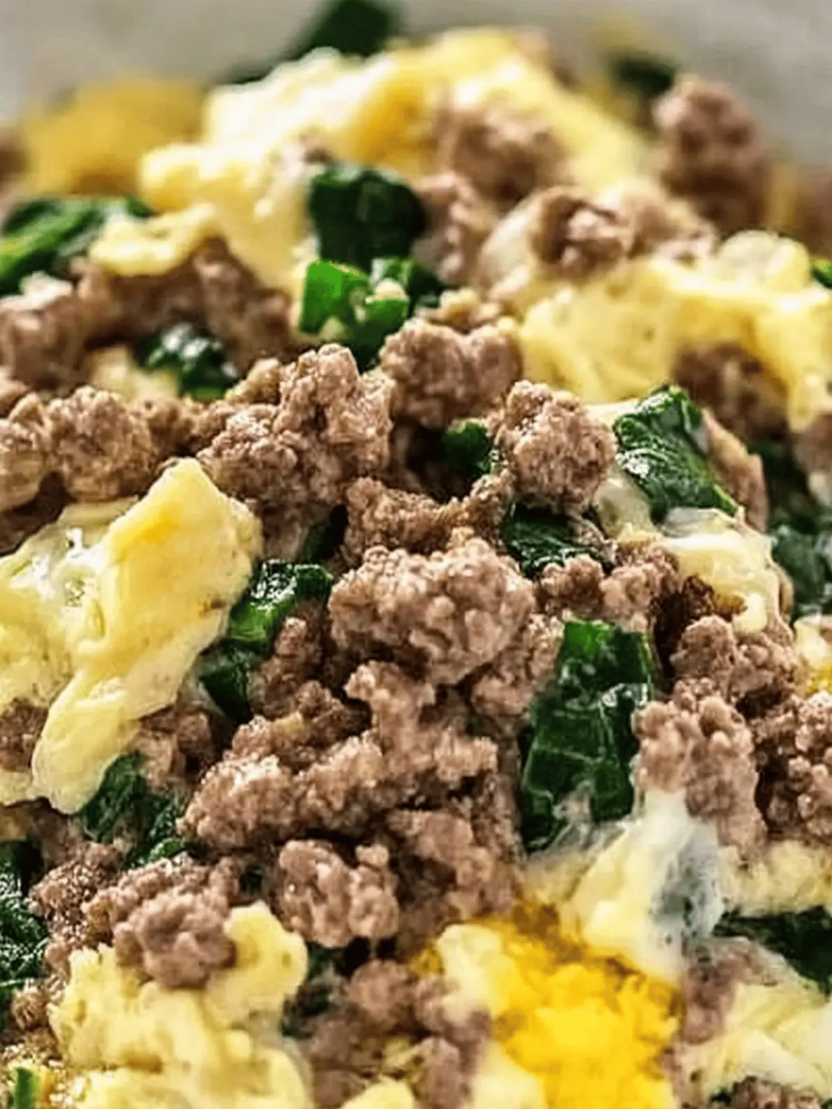 Irresistible Ground Beef and Egg Scramble: Quick Comfort Meal